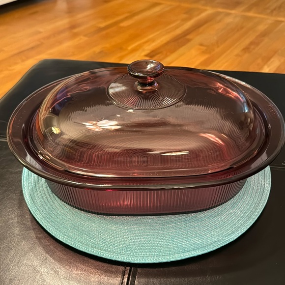 Corningware | Kitchen | Vintage Corning Vision Ware Cranberry 4 Qt Oven ...